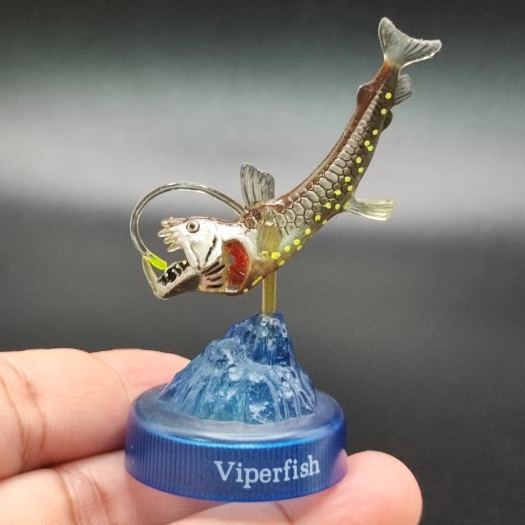 Miniature Animal Figure Eccentric fish Viper Rare Hunt Very Beautiful ...