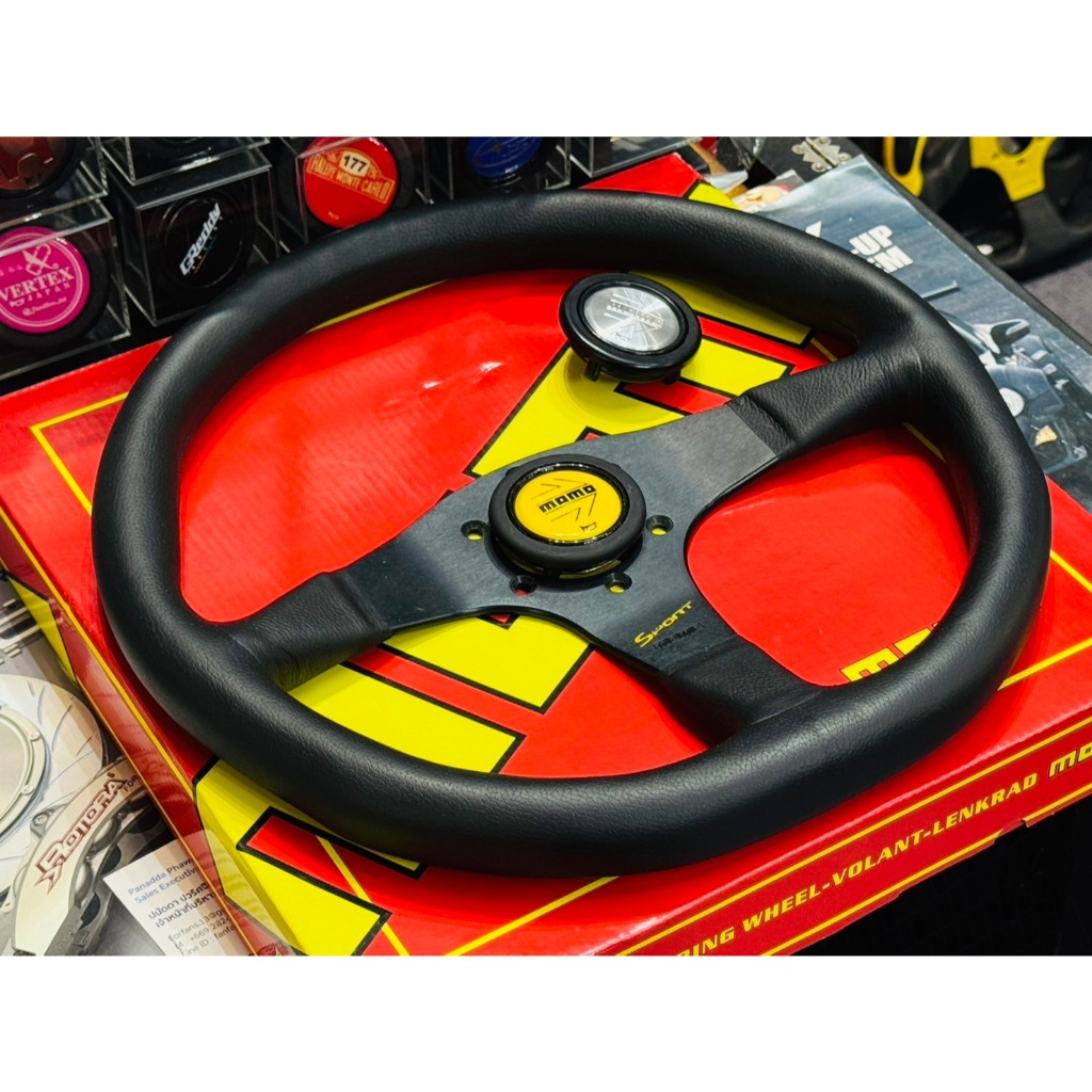 Steering wheel Momo D35 Sport 350mm. Authentic Second Hand New Leather Very Good Condition With ...