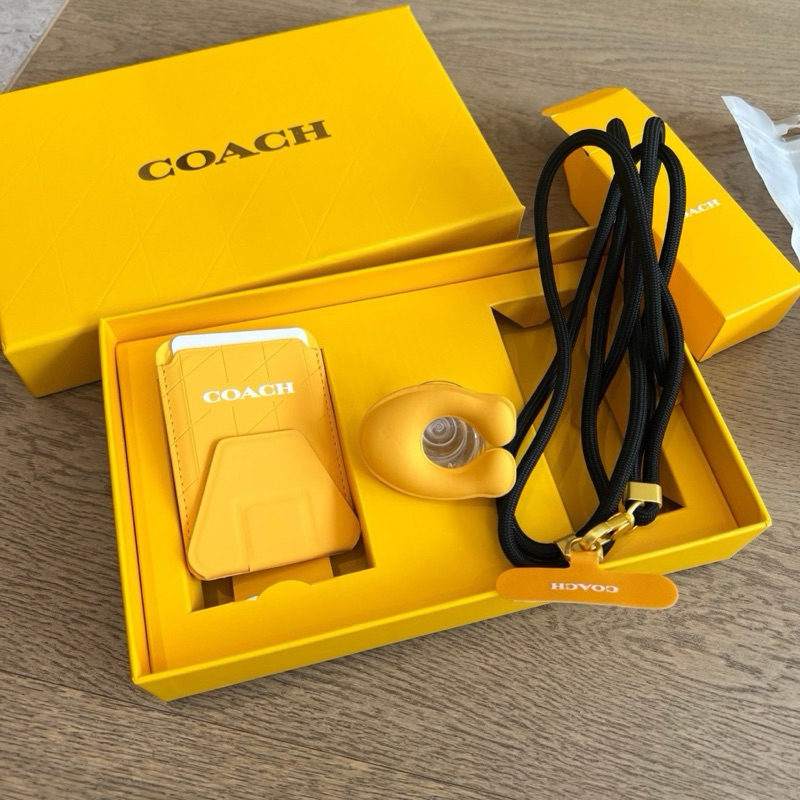 COACH Gift Set of MagSafe Wallet Stand and Lanyard Sets | Shopee Malaysia