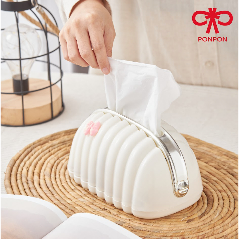 Simple And Minimalist Style Tissue Box Decorated The Room To Look ...