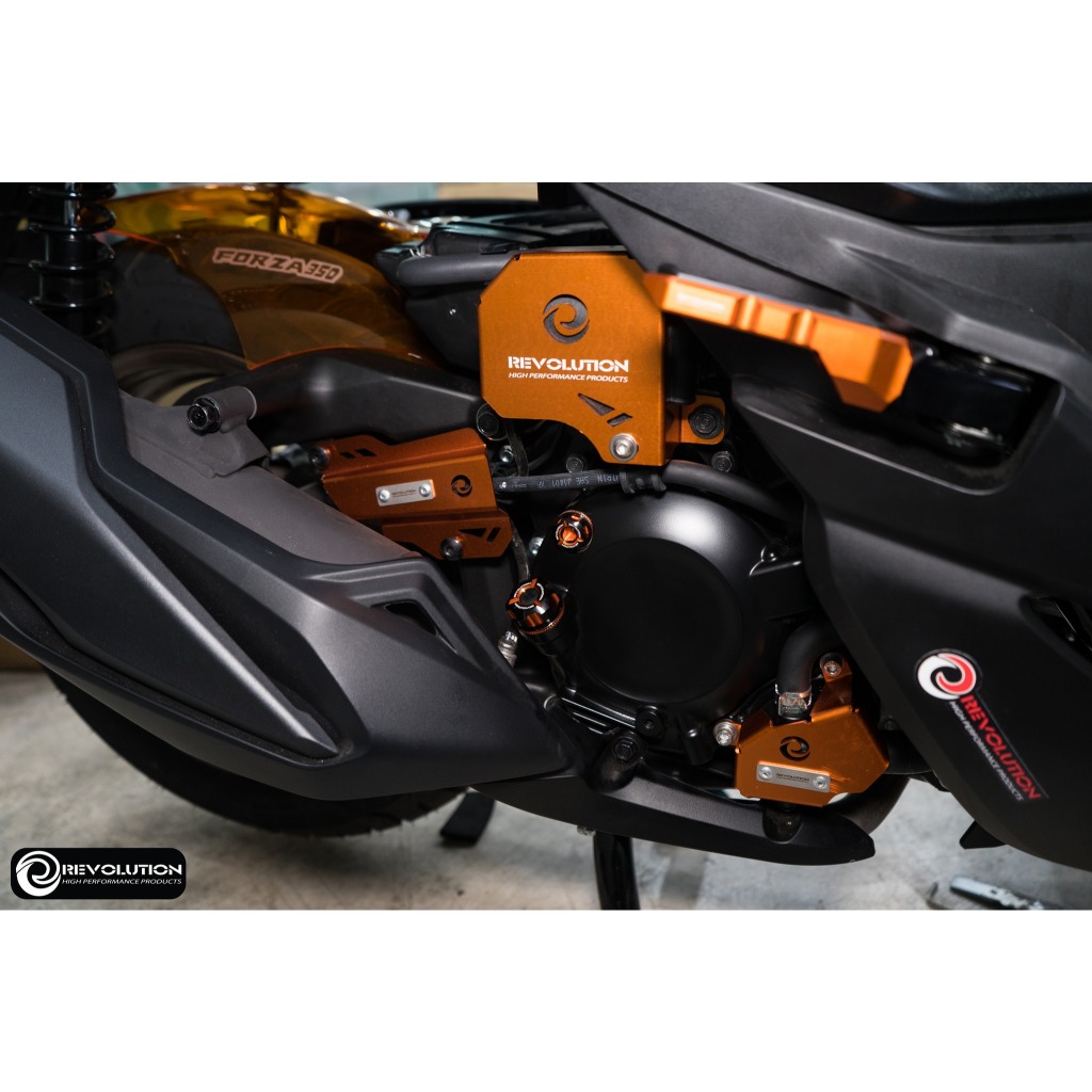 Engine Oil Cap + Nut Two-Tone Disc REVOLUTION V2 FORZA-350/ADV-350 ...