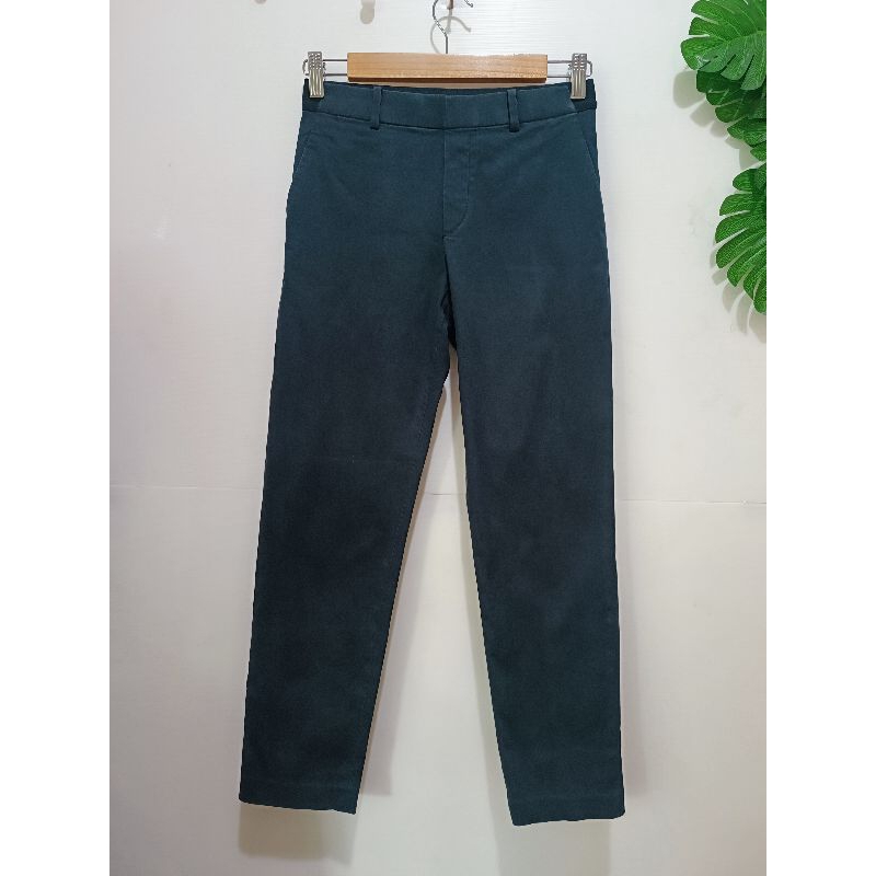 Uniqlo 2nd Hand Trousers Black S Cotton (Measuring Face Cloth) Waist 26 ...