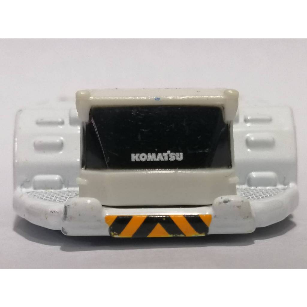 Tomica KOMATSU Towingbarless TRACTOR WZ4000-Aeroplane Trailer-Airport ...