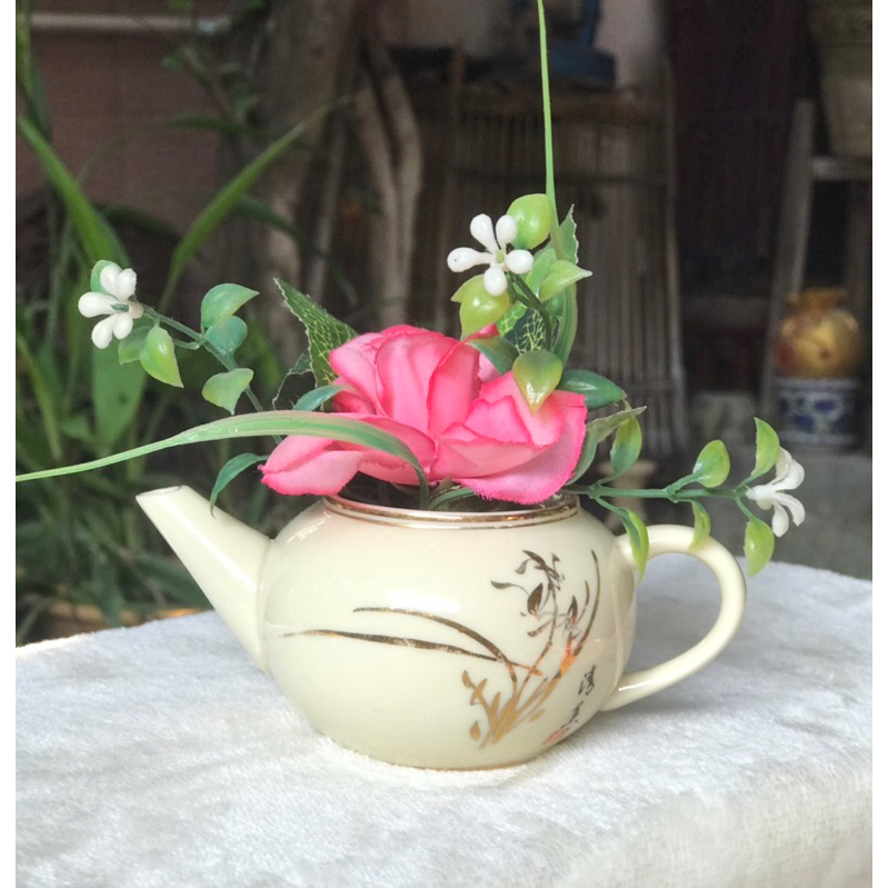 Teapot Vase Ceramic Flower (Modified From Teapot) | Shopee Malaysia