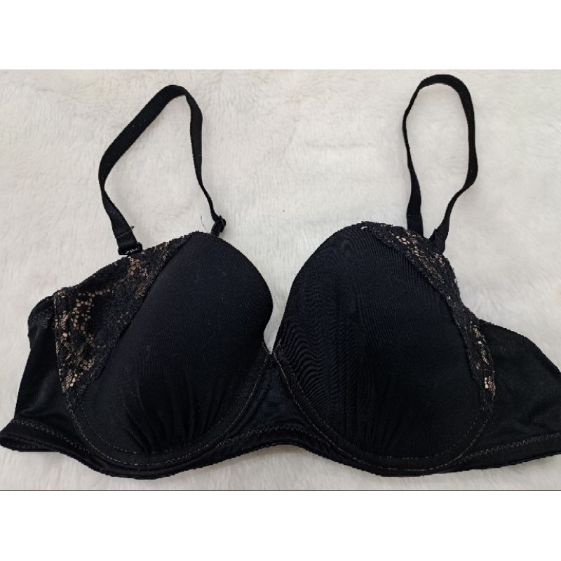 A/2 wacoal Second Hand Bra Size C34/75 Has Thin Bubble Frame (Breasted ...