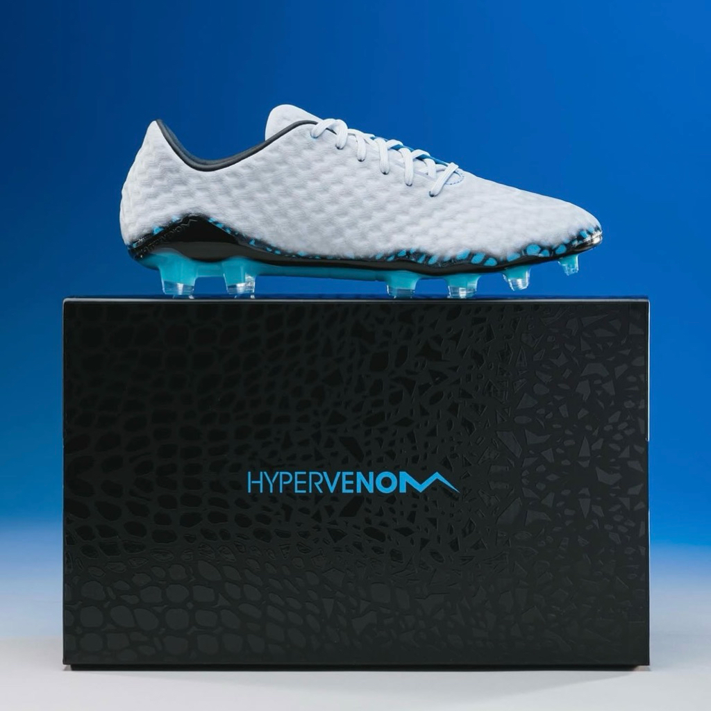 NIKE HYPERVENOM PHANTOM RGN SE TRANSFORM HYDRA | Shopee Malaysia