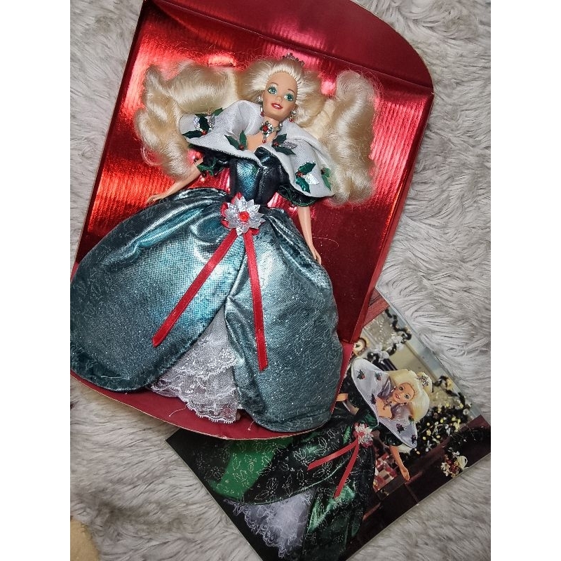 Holiday Barbie year 1995-new in box (missing the bottom part of the box ...