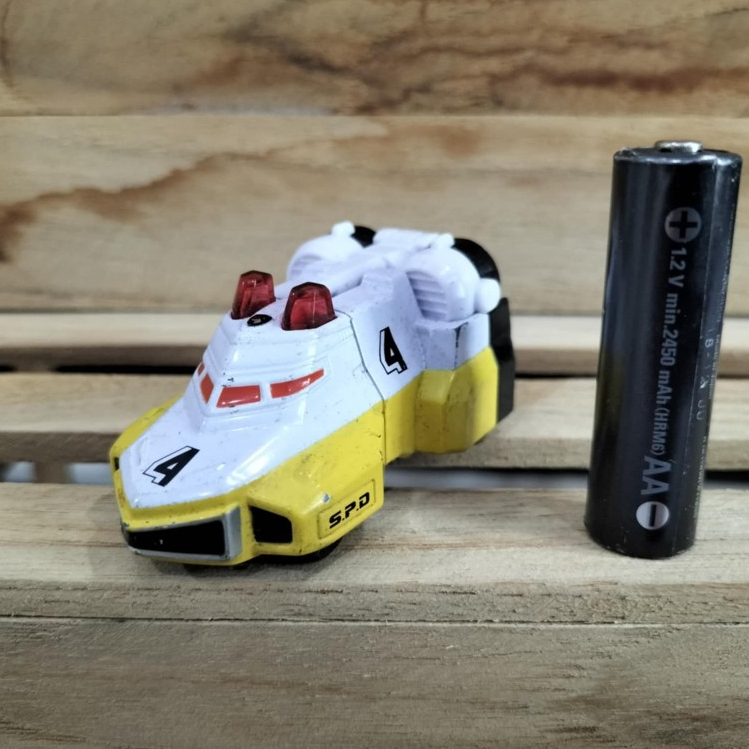 Steel Car Delta Runner 4 Movement Dekaranger Deka machine 4 Tokusou ...