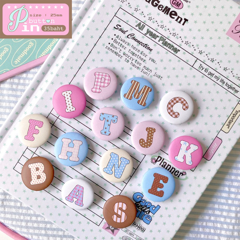 alphabet pin button (Brooch) | Shopee Malaysia