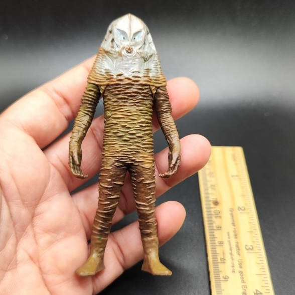 Alien Zarab Ultraman Monster Sleeping Battle mini figure 4" RARE ...