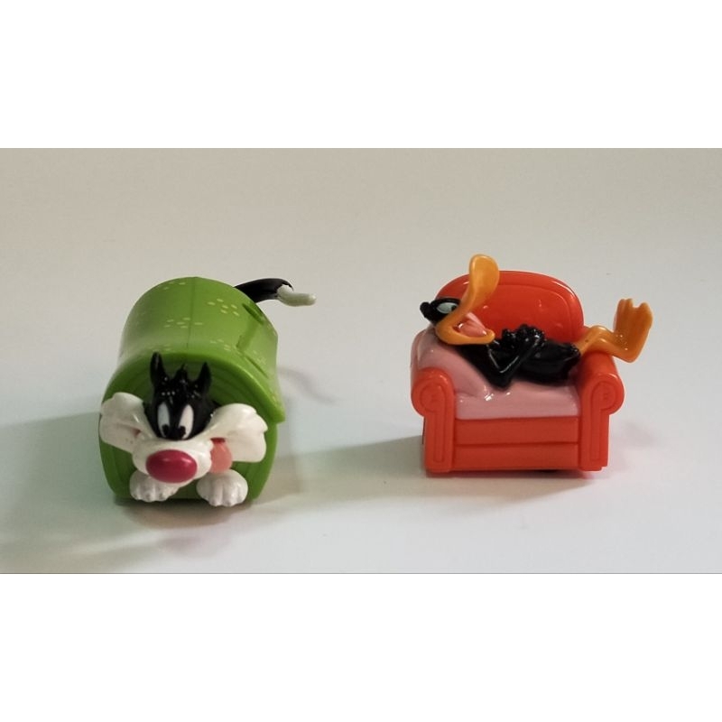 KFC Chicky Meal Toys: Looney Tunes | Shopee Malaysia