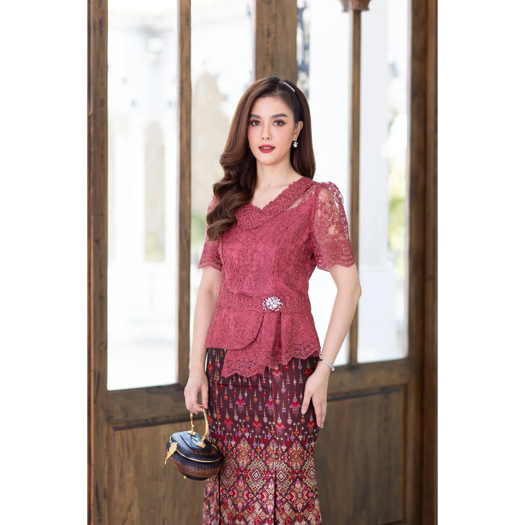 CHANIDA Premium Lace Blouse V-Neck Short Sleeves Pleated Waist ...