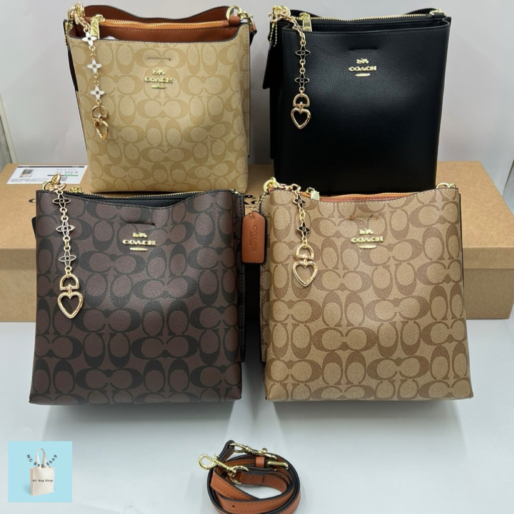 A Bucket Bag With Base 9 Inches High 10 With Three Compartments Used ...