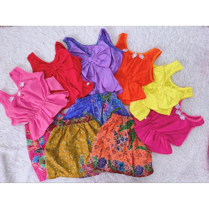 Songkran Flower Pattern Set Little Girl Ban Na 2 Pieces (kw) | Shopee ...
