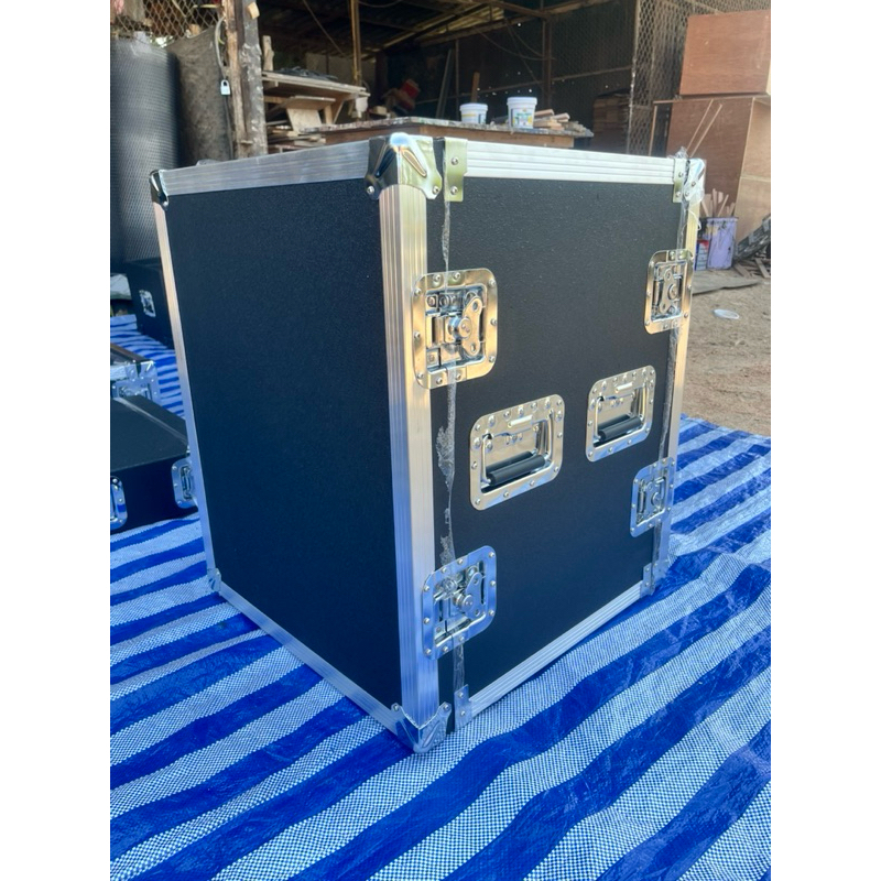 Wooden Rack With Hook Cap Size 10u Depth 19 Inches 2 Handles On Each ...