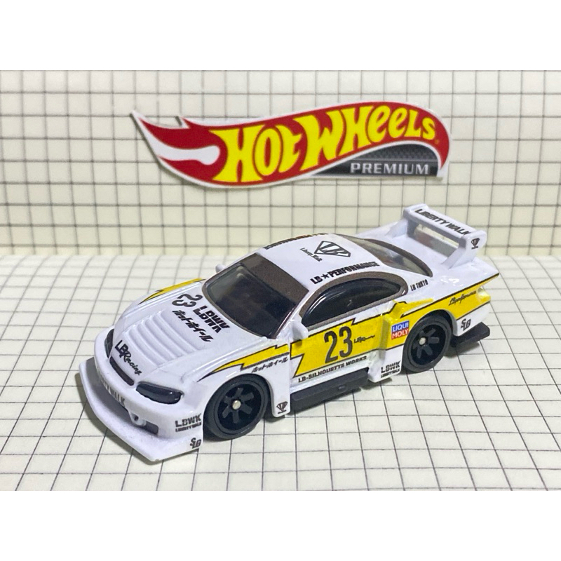 Hot Wheels Premium LB Super Silhouette Nissan Silvia S15 Outside Pack ...