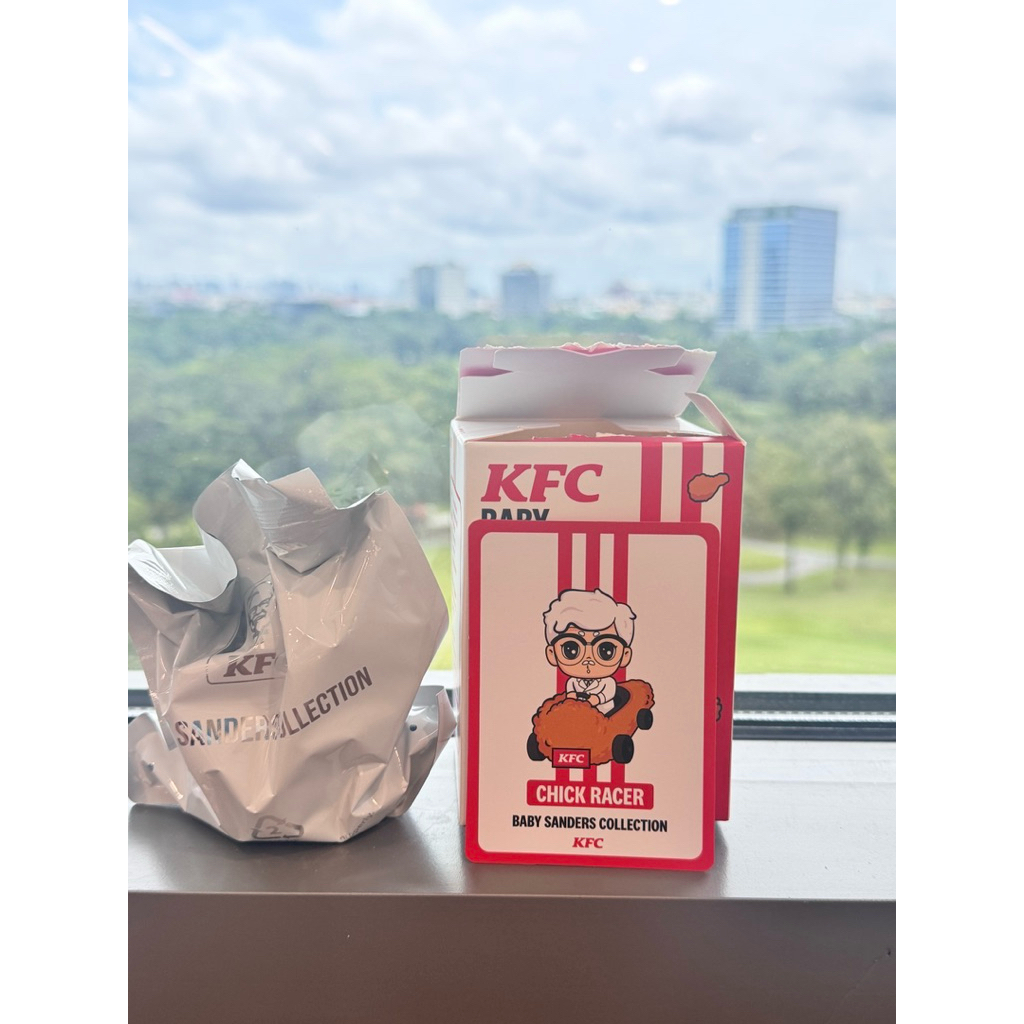 KFC Baby Sanders Collection Blind Box | Shopee Malaysia