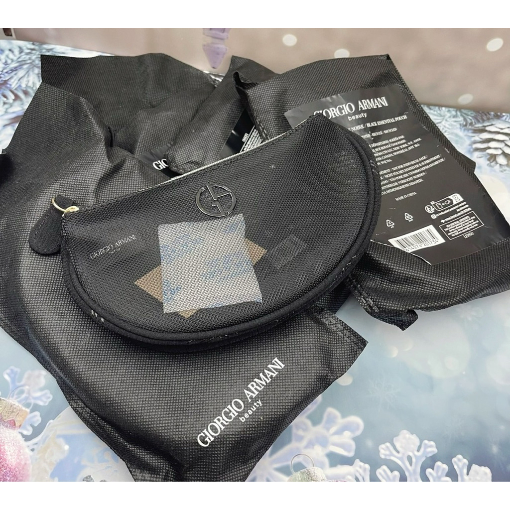 (1 Piece) Giorgio Armani Beauty Cosmetic Bag Black Perfect For Carrying ...