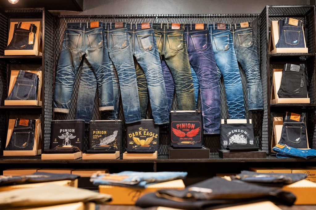 PINION X LANNA denim 21oz New Model X Ninja Purple Limited Has A Slim ...