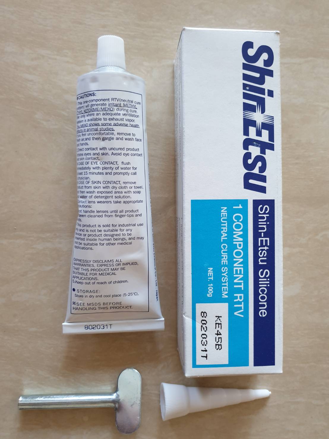 Original ShinEtsu Glue Black Per Tube | Shopee Malaysia