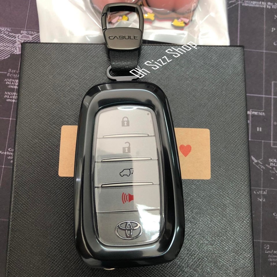 Toyota Fortuner Legender 2024 Car Remote Alloy Case 2 Layers Model ...