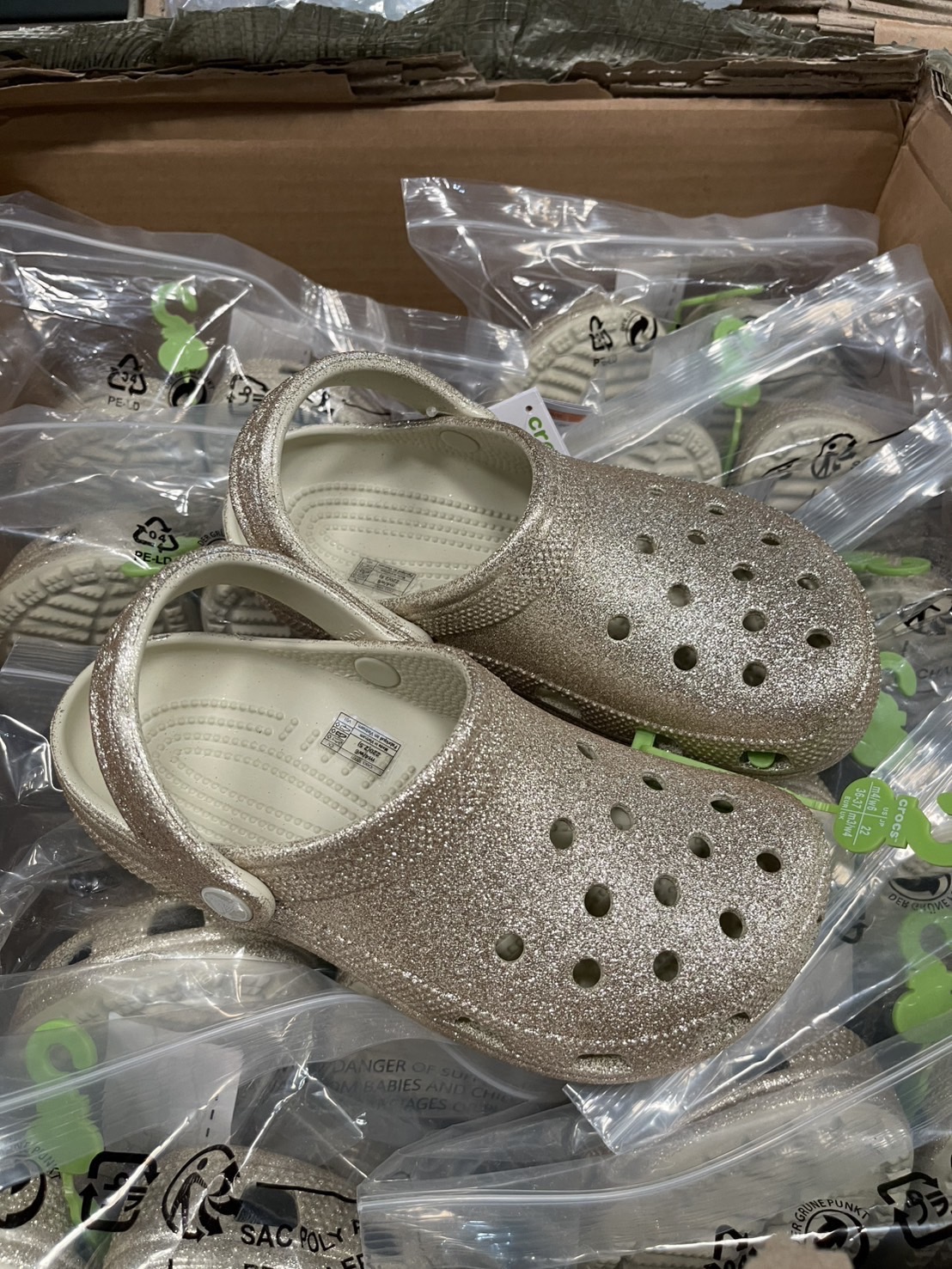 New Arrival Glitter Color Crocs Classic for Women Big Toe Shoes Light ...