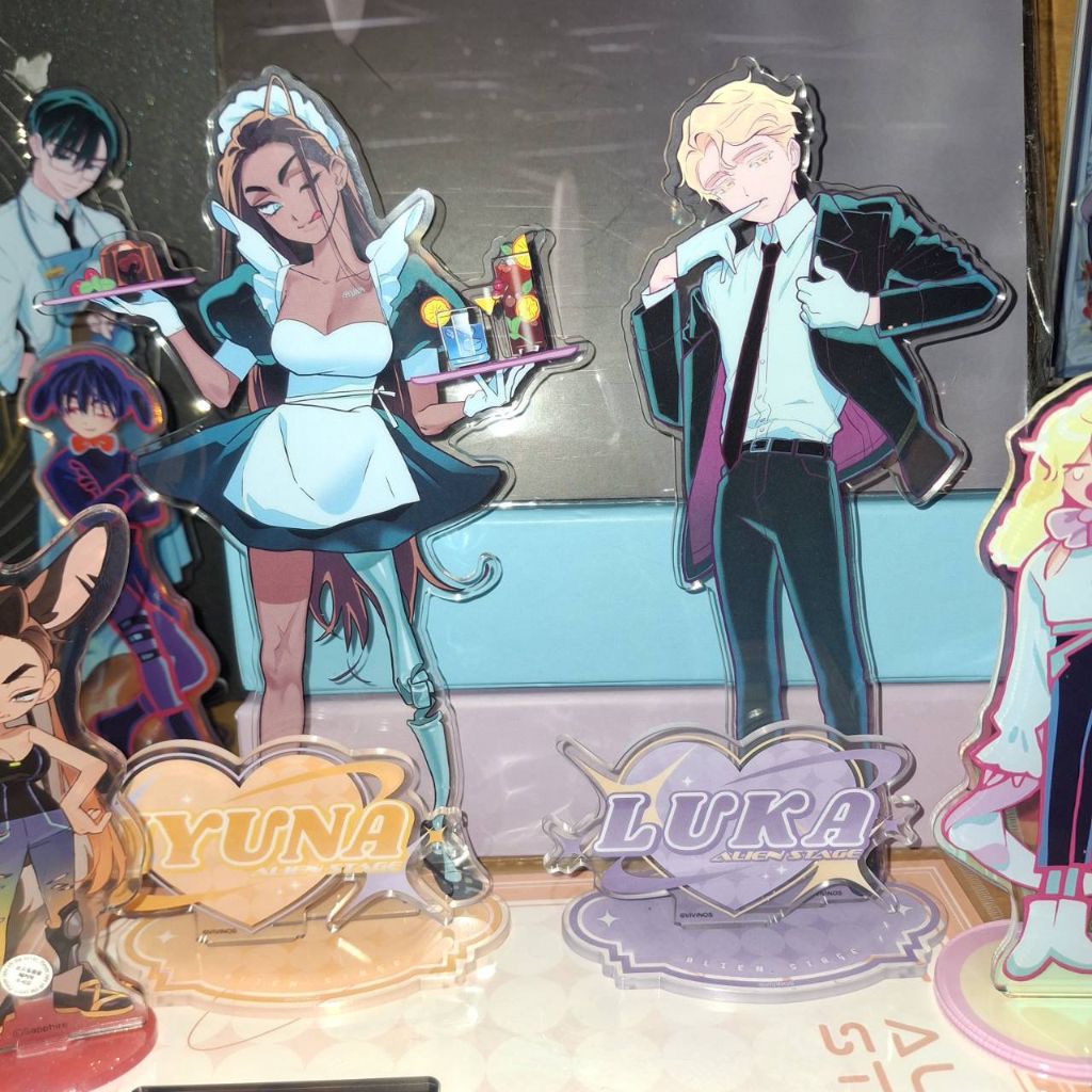 Alien Stage "Luka Hyunna" (Acrylic Recollection Standee Cafe Rabbit ...