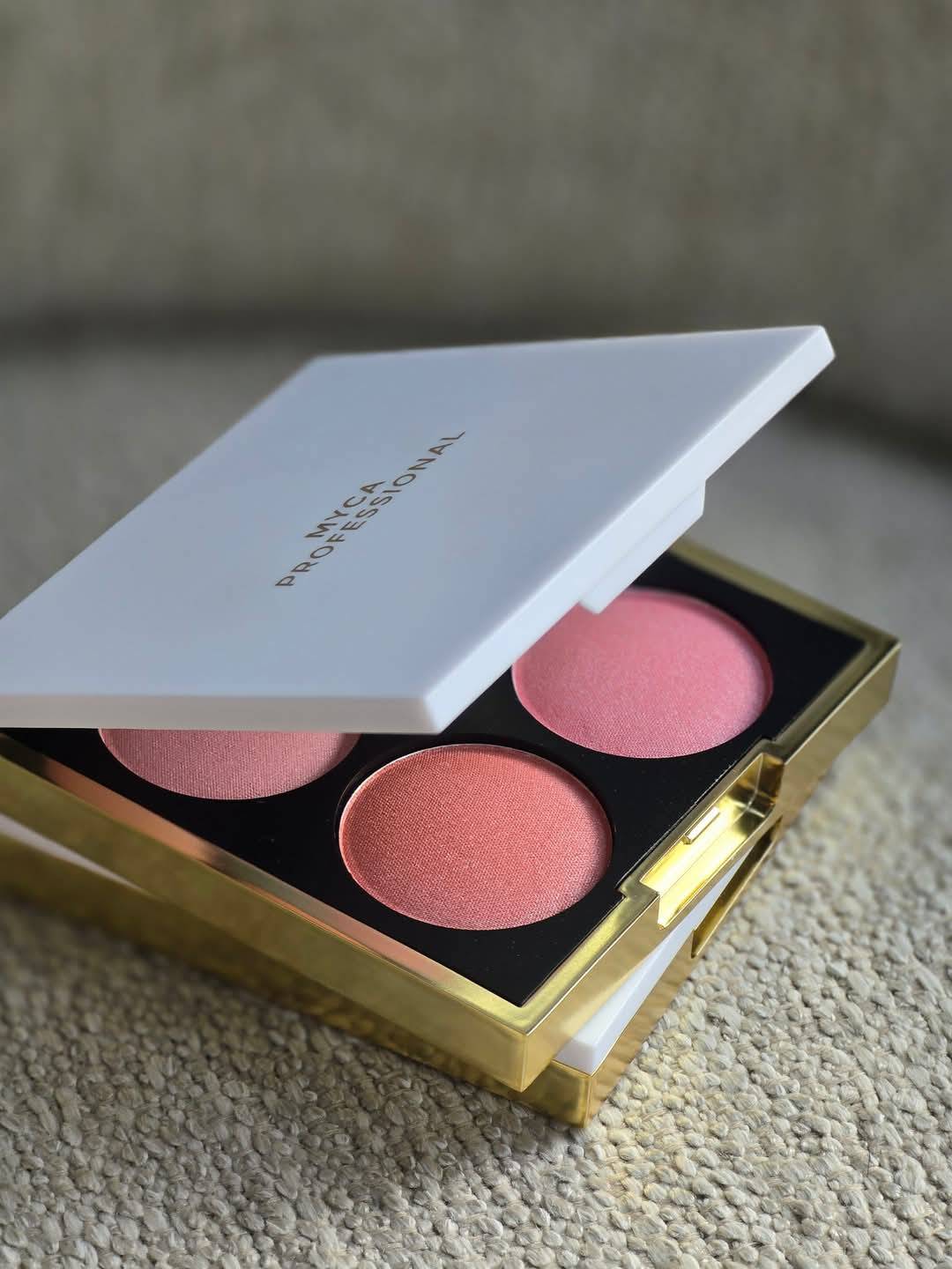 MYCA STAGE LIGHT BLUSH PALETTE 4 Colours Powder In Single Cartridge ...
