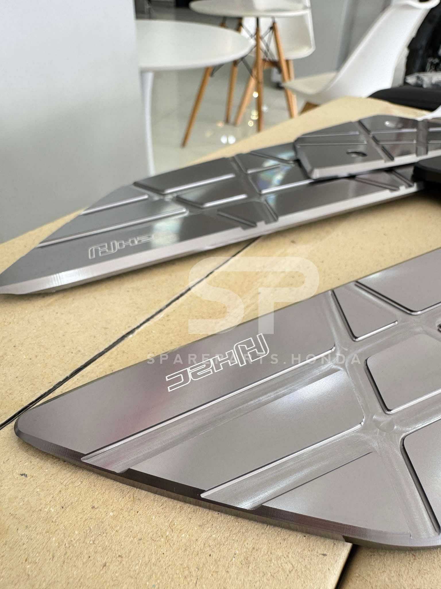 Aluminum Foot Plate Kit Honda PCX160 Year 2025 H2C Genuine Center ...