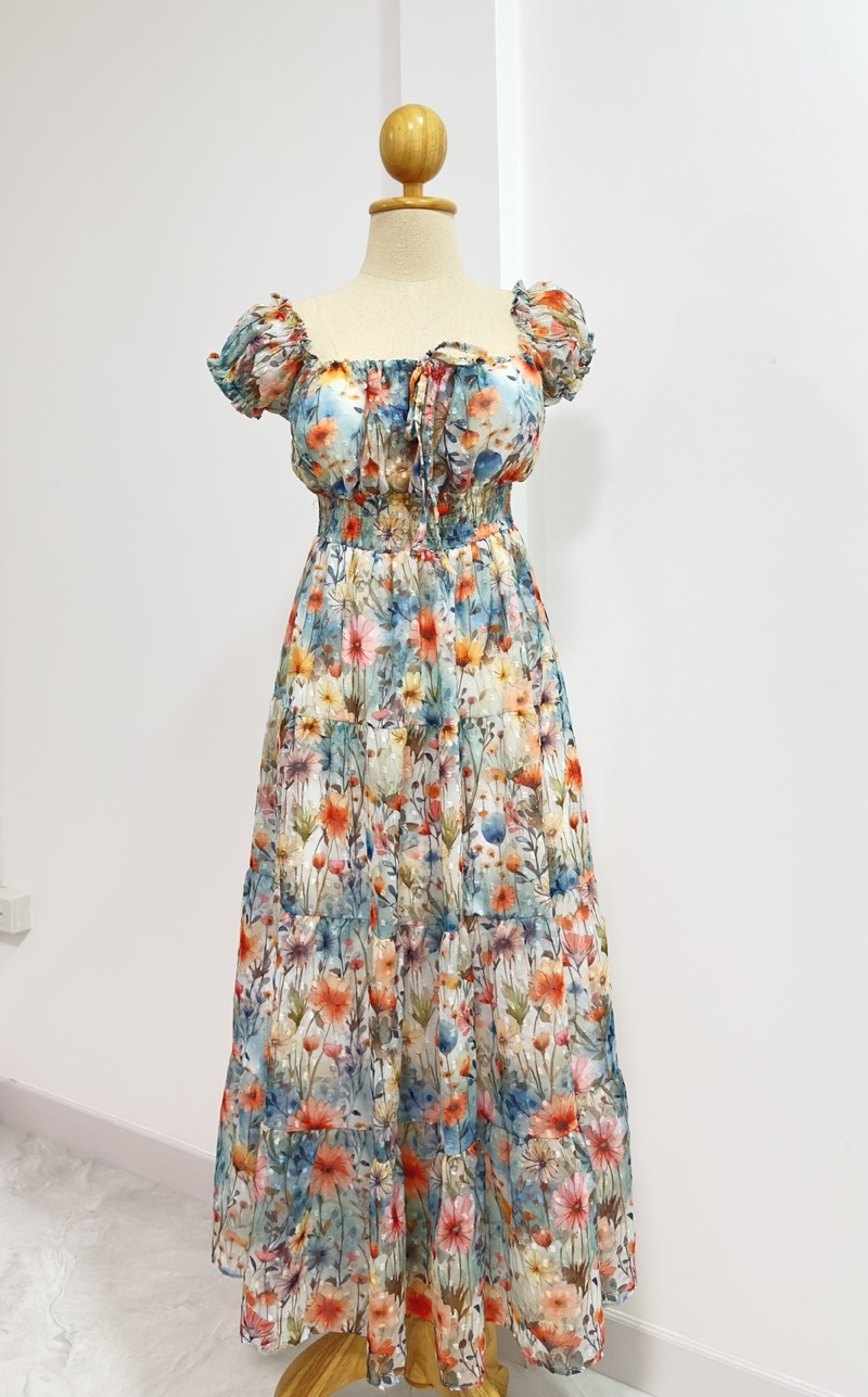 Long Dress Cute Flower Pattern Glass Waist Smock Can Be Worn On The ...