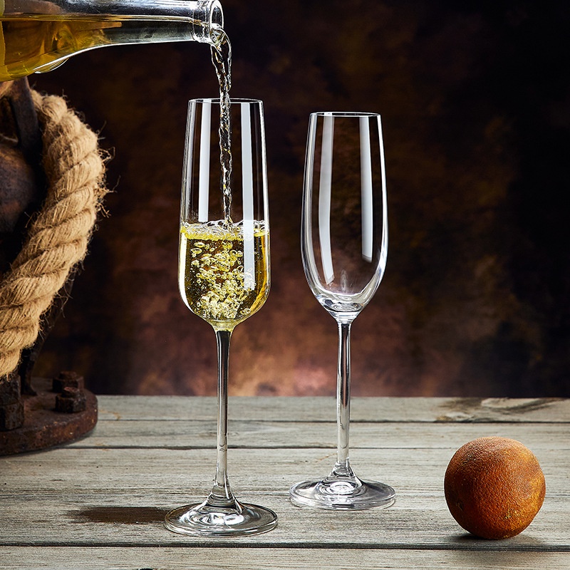 Luxury Crystal Champagne Flutes Glass Party Elegant Look Expensive Like ...