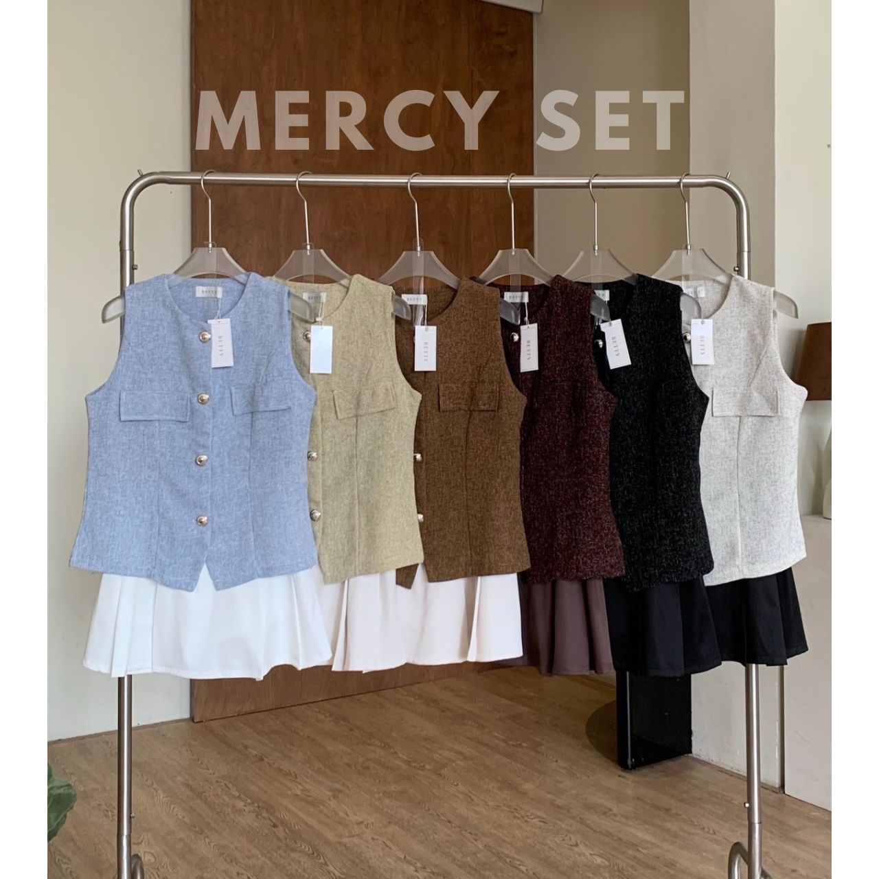 Mercy Set :: 2-Piece Skirt Short Sleeveless Tweed Shirt With Gold ...