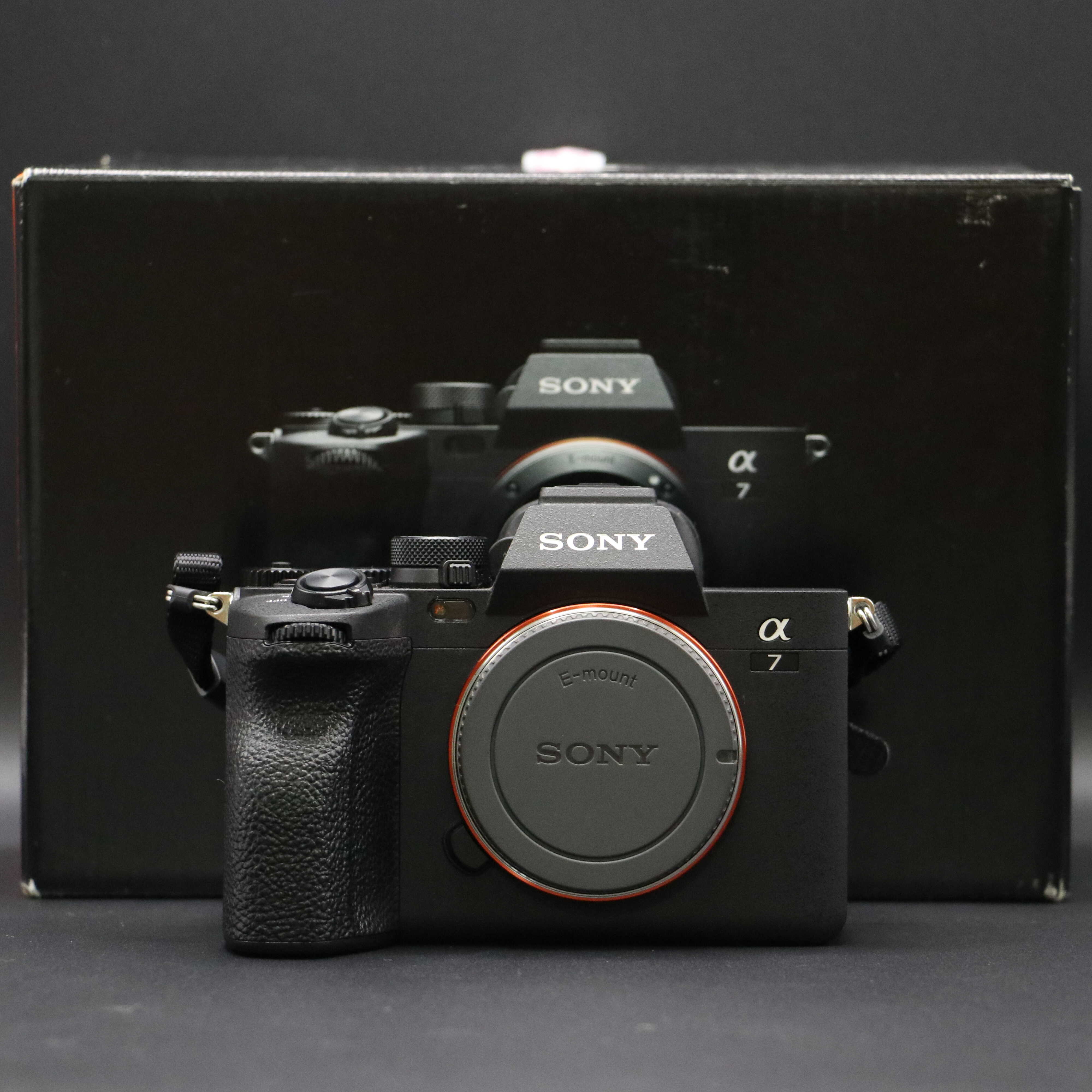 Sony A7IV Former Thai Center There Is A Box A7 mark 4 A74 A7 iv Second ...
