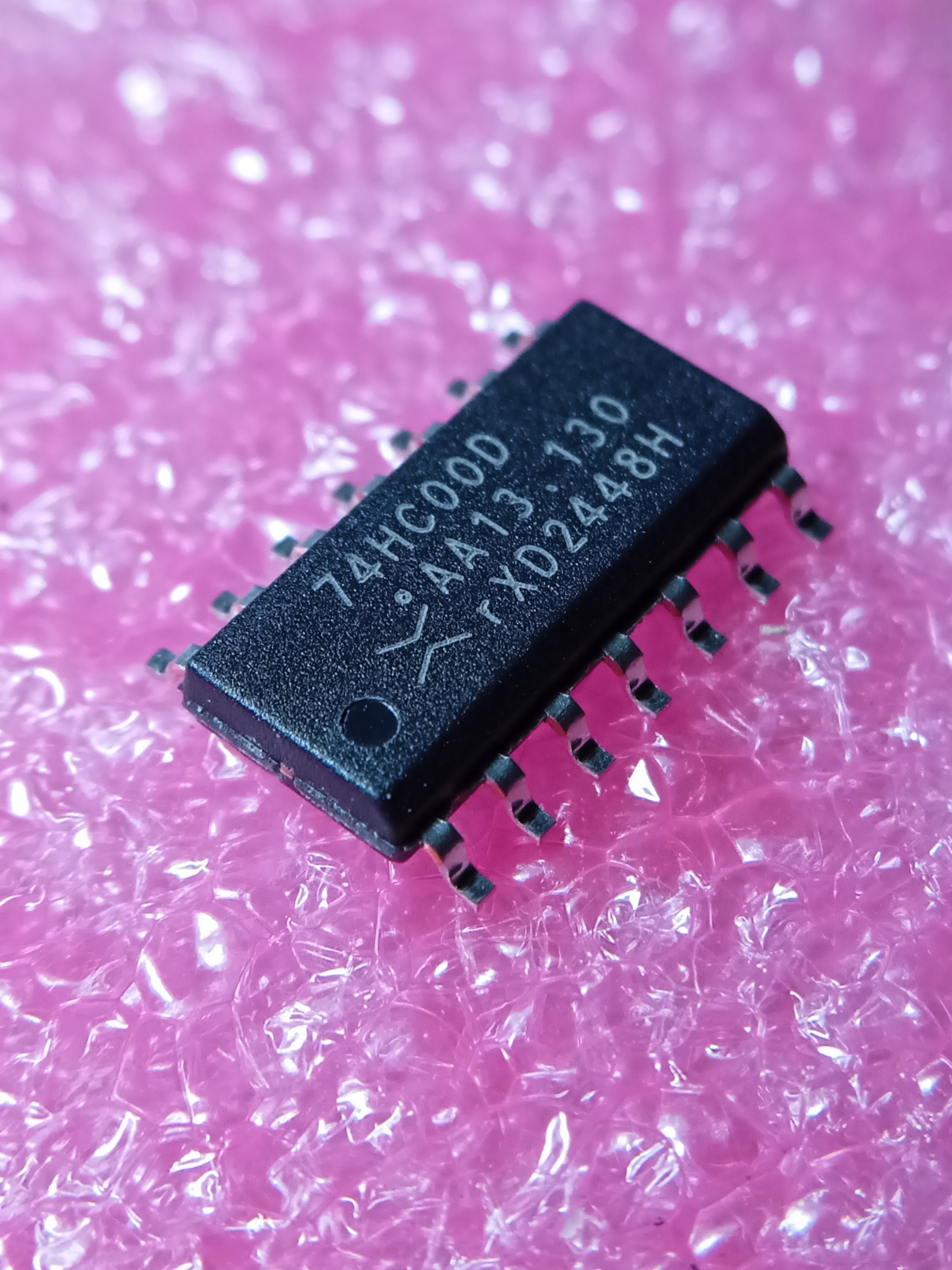 { 5 Pieces NXP } 74HC00D 74HC00 IC SMD Quad 2-input NAND gate Chip ...