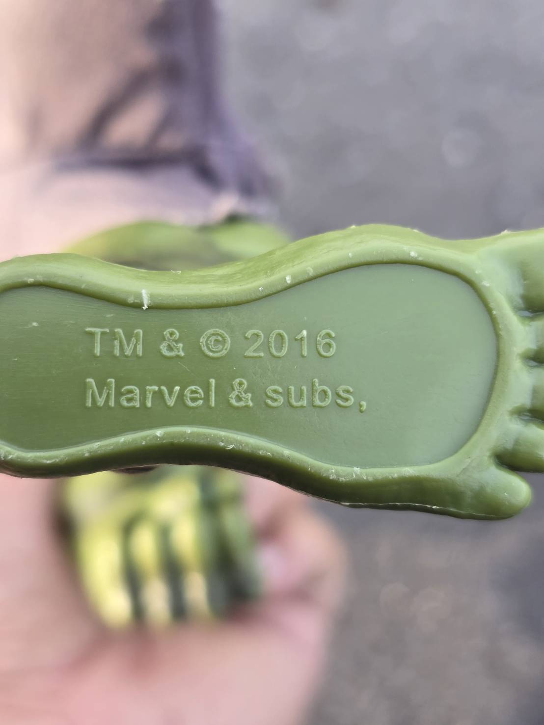 Marvel Avengers Incredible Hulk Model The 26 cm. Second Hand Can Move ...