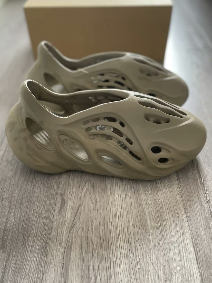 Foam runner men's sandals, camouflage color outdoor slippers, couple ...