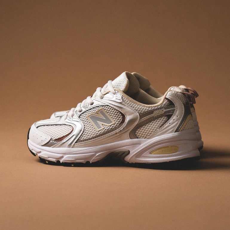New Balance 530 white calcium Milk MR530SGA | Shopee Malaysia