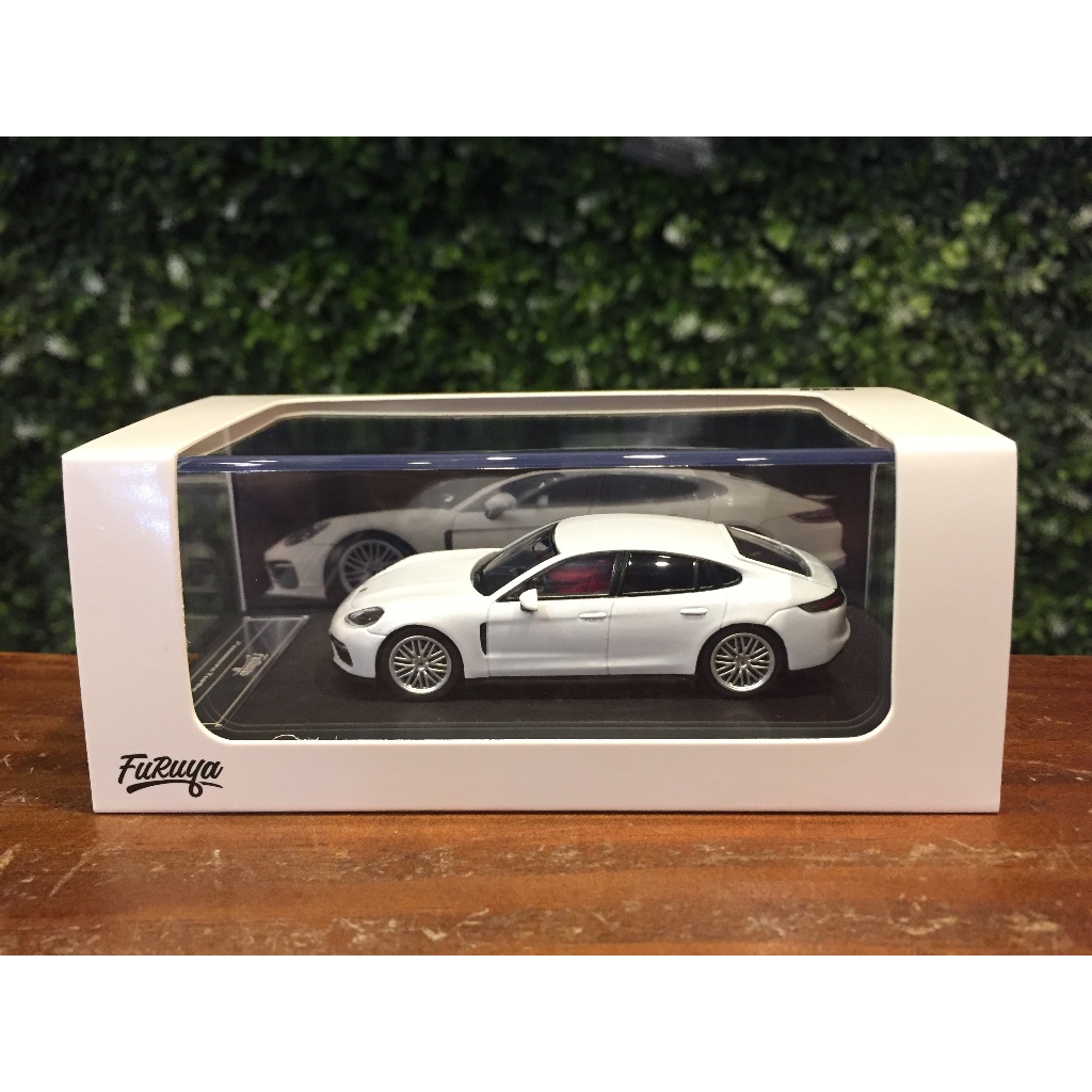 1/64 Furuya Porsche Panamera Turbo Pearl White [MGM] | Shopee Malaysia