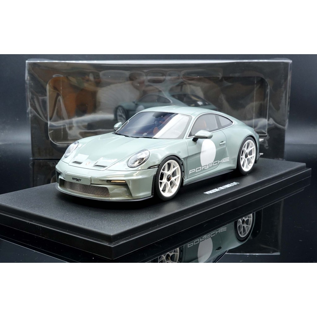 [MASH] GT SPirit 1/18 PORSCHE 911 [992] S/T Cl038 With Car Number Water ...