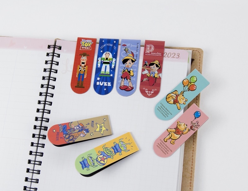 Disney Magnetic Bookmarks 2pcs Book Clip Key Notebook Note Paper Notes ...