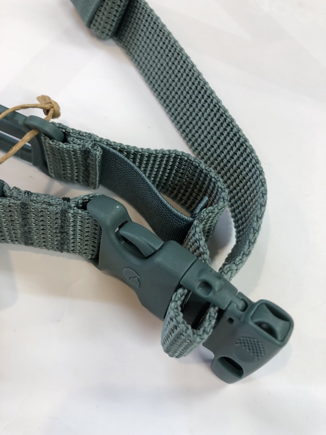 Fjallraven KANKEN CHEST STRAP Buckle With Whistle Rainbow 23507 23513 ...