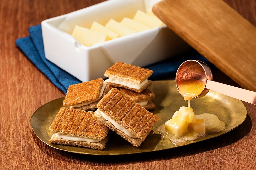 [Daigou] SUGAR BUTTER TREE Popular Japanese/Nuts/Chocolate/Sandwich ...