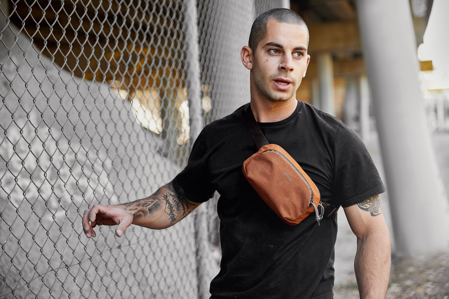 Bellroy Venture Hip Pack Adventurer Waist Bag Side Back Crossbody Dual ...