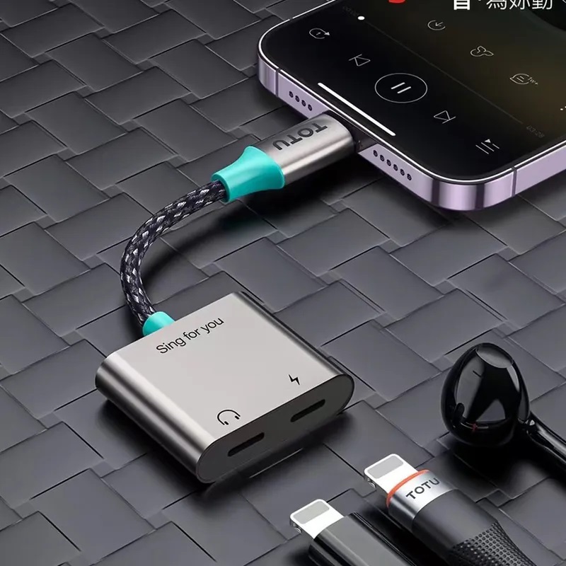 TOTU Dual Lightning Adapter Cable Audio Charging Listening To Songs ...