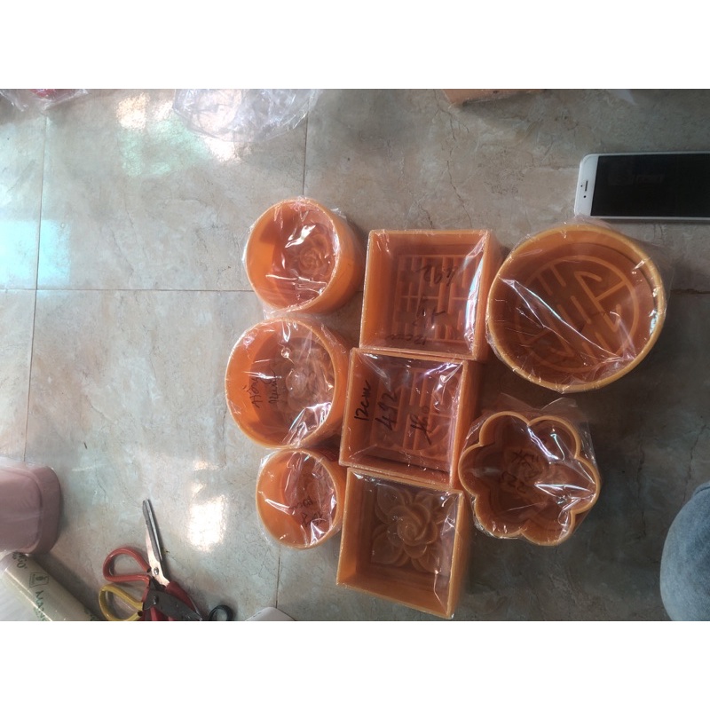 Collection of All Kinds of Sticky Rice Molds of All Sizes Rose Sticky ...