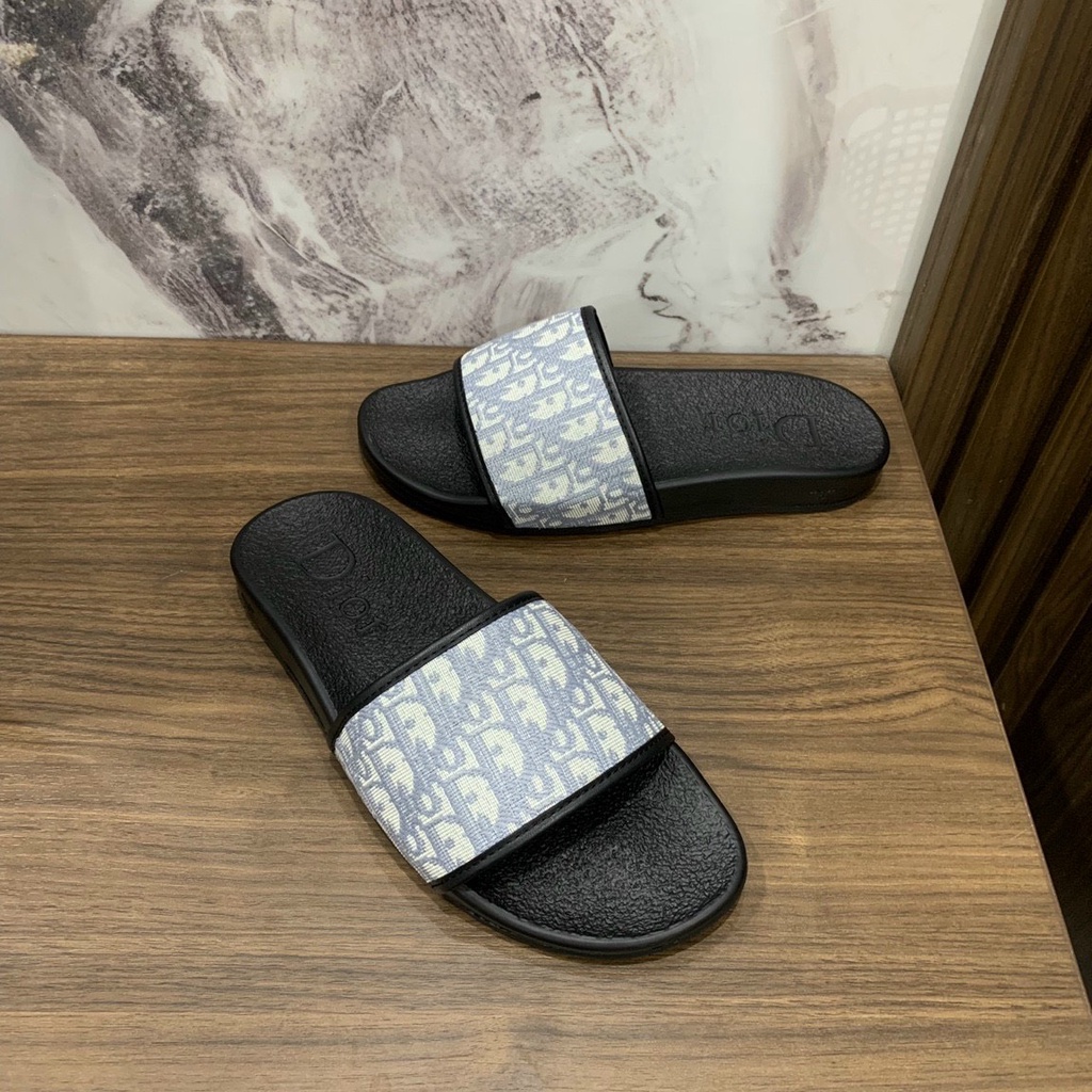 Men's Dior Slippers With Horizontal Straps And Young Rubber Soles Made ...