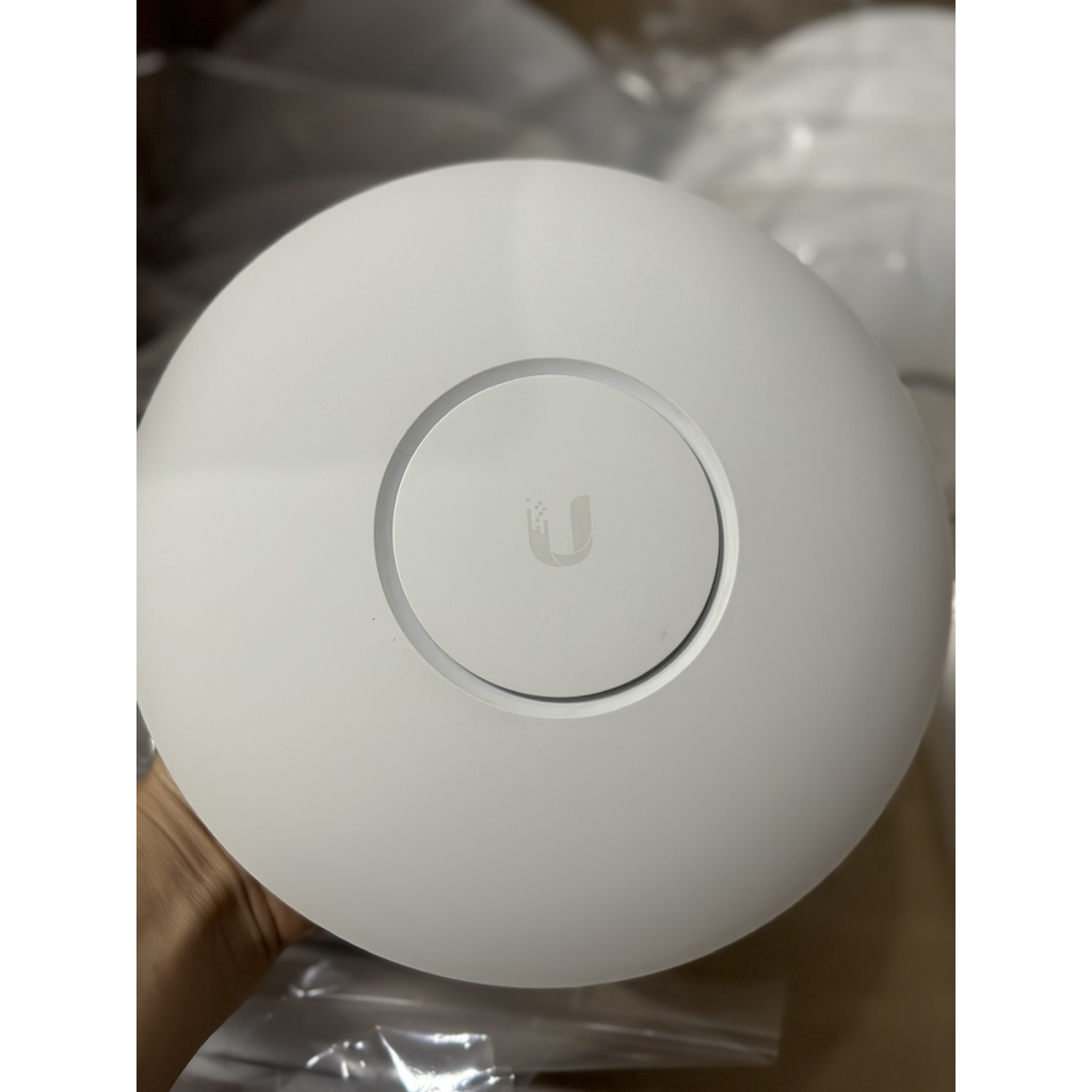 Unifi Nano HD High Speed Router and UAP-AC-Pro 802.11ac Access Point ...