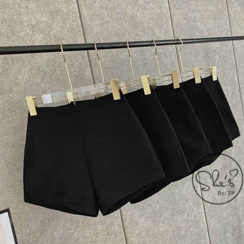 Basic plain shorts with back zipper, slim fit, high waist made of type ...