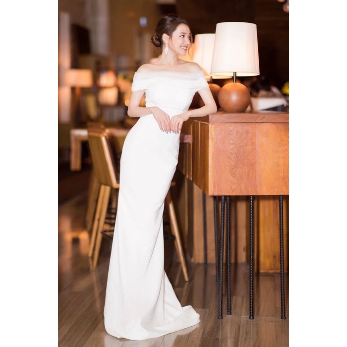 Fishtail mesh horizontal shoulder-style dress (High-Class product ...