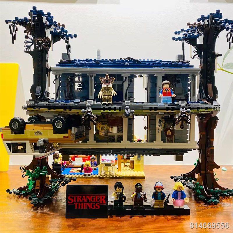 In A Warehouse That Is Difficult To Stranger Things Upside Down The ...
